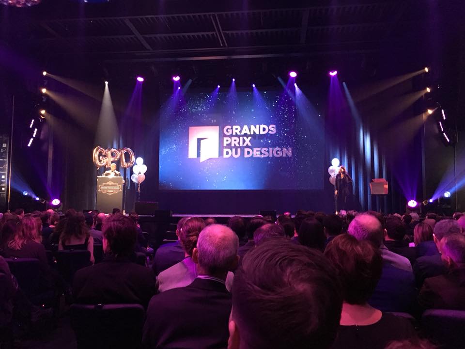 ROOTS gagnant d'un prix de design ! – ROOTS - Muses Urns